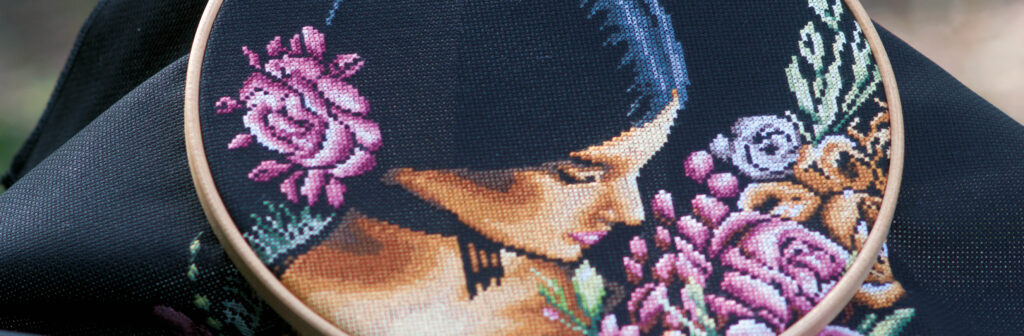 Romantic embroidery designs of high quality- Lanarte